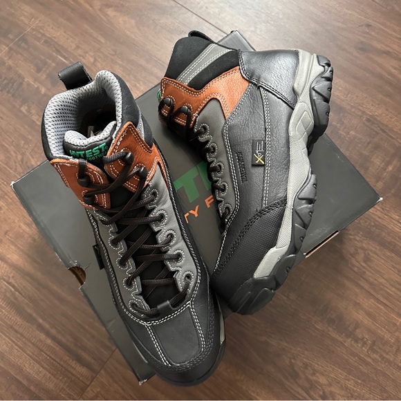 Source Unknown | Shoes | Hytest Work Boots Metal Guard New Work Boots ...